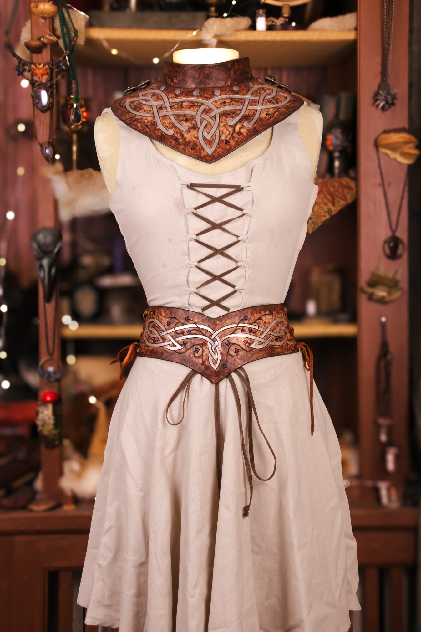 Elf Waist Cincher - Leather Belt for Fantasy Elves – Foxes and Ravens