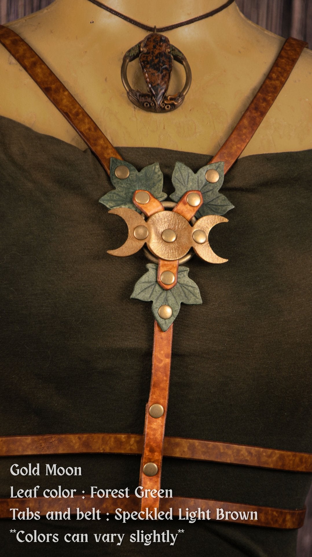 Basic Witch Harness in Ivy – Foxes and Ravens