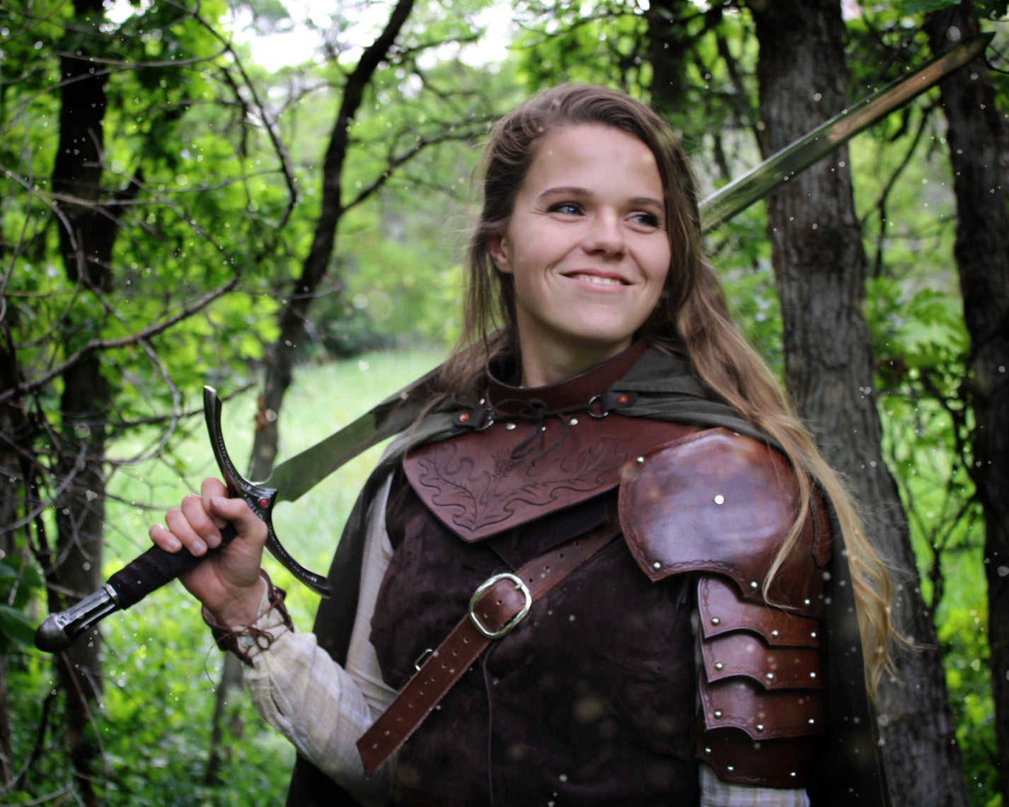 Gorget Pattern – Foxes and Ravens